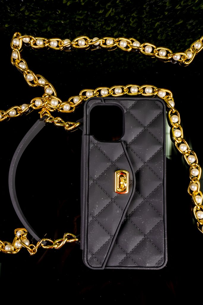 Luxury Pears Chain Case For iPhone 12/13 ProMax - Crown Office Supplies